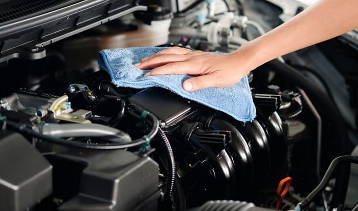 How To Clean Your Car Engine – The Ultimate Guide – Zappy's Auto Washes